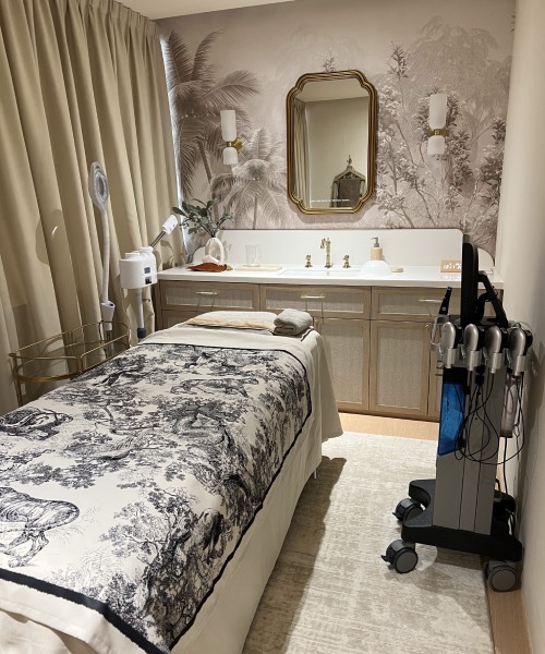 HydraFacial for Dehydrated Skin: My Full Experience & Guide