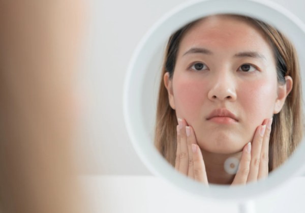 Does Vaping Affect Your Skin’s Health? A Dermatologist Reveals the Truth