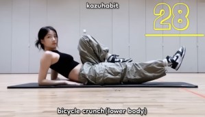 LE SSERAFIM's Kazuha Abs Workout Takes Only 10 Steps!